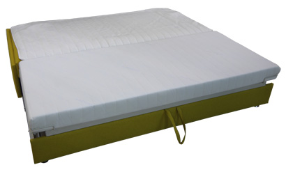 Dauerschlafsofa mit Matratze. - Sofadepot
